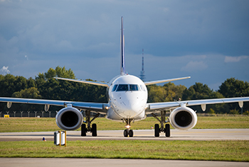 The E190: The Ups (and Downs) of a Game-Changing Aircraft - Aircraft ...